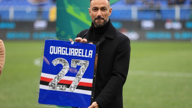 Serie B, la Sampdoria celebra Quagliarella con una maglia speciale, l ...