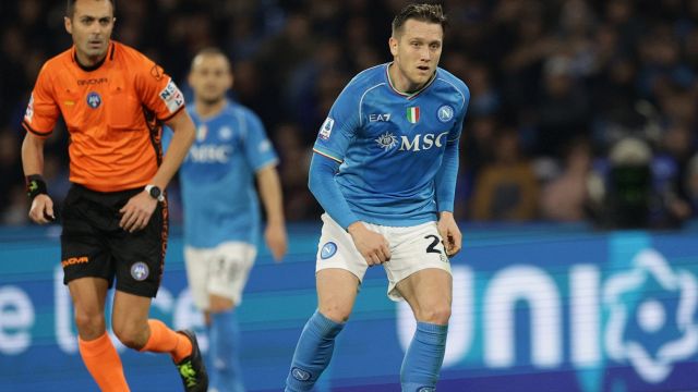 Napoli, rivoluzione Champions: Zielinski, Demme e Dendoncker fuori dalla lista, altri problemi ...