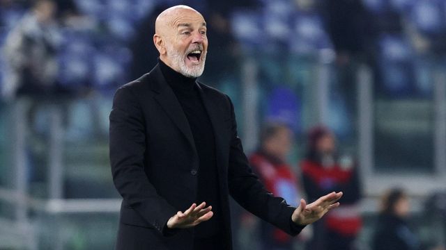 Milan-Slavia Praga, Pioli nel mirino: un video scatena la rabbia dei ...
