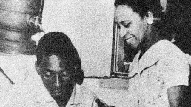 Brasile, mamma di Pelè muore a 101 anni: il Santos dichiara 3 giorni di ...