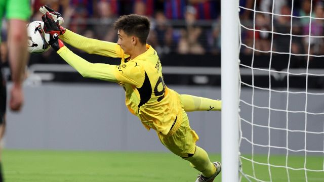 Milan, chi è Torriani: il nuovo Donnarumma che fa sognare i tifosi ...