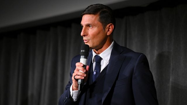 Inter, Zanetti e l’abbraccio ad Andrea Beretta: sui social il video che ...