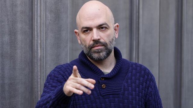 Inter, bufera su Saviano per post su nerazzurri collusi con la ...