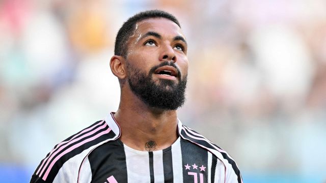 Juventus, spunta un gesto di Douglas Luiz che cambia tutto. Kolo Muani ...