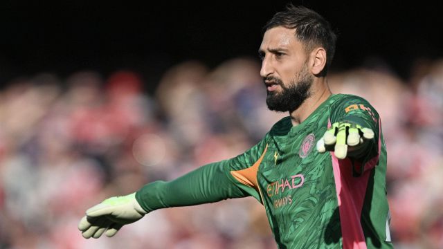 Manchester City, Donnarumma flop: la prima topica di Gigio salva l ...