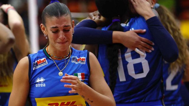 Orro show a Oristano: il Fenerbahce vince il torneo e nonno Peppino la ...