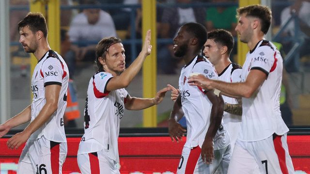 Milan: ingaggi e stipendi. Quanto guadagnano i giocatori