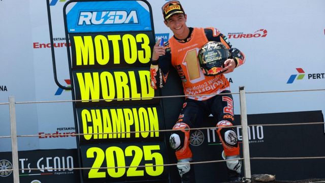 Josè Rueda campione del mondo Moto3: "Mi ricorderò questo momento per ...