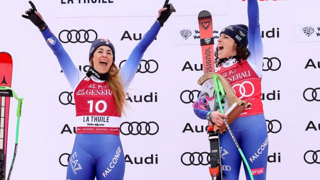 Atleti della squadra italiana delle Olimpiadi Invernali di Milano ...