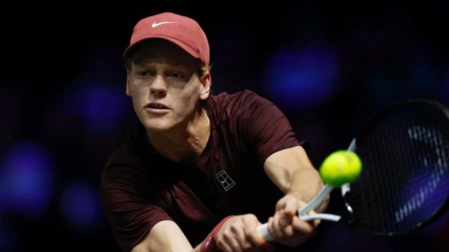 Masters 1000 Parigi, Sinner batte Auger-Aliassime: si prende il trofeo ...