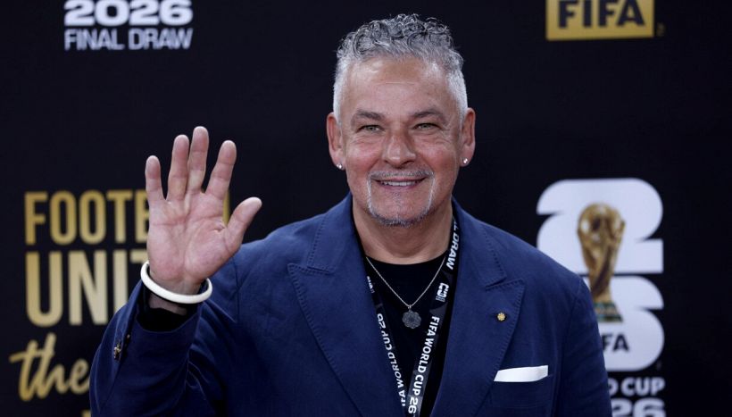 Roberto Baggio debutta su Tik Tok, il video che scatena i tifosi: la ...