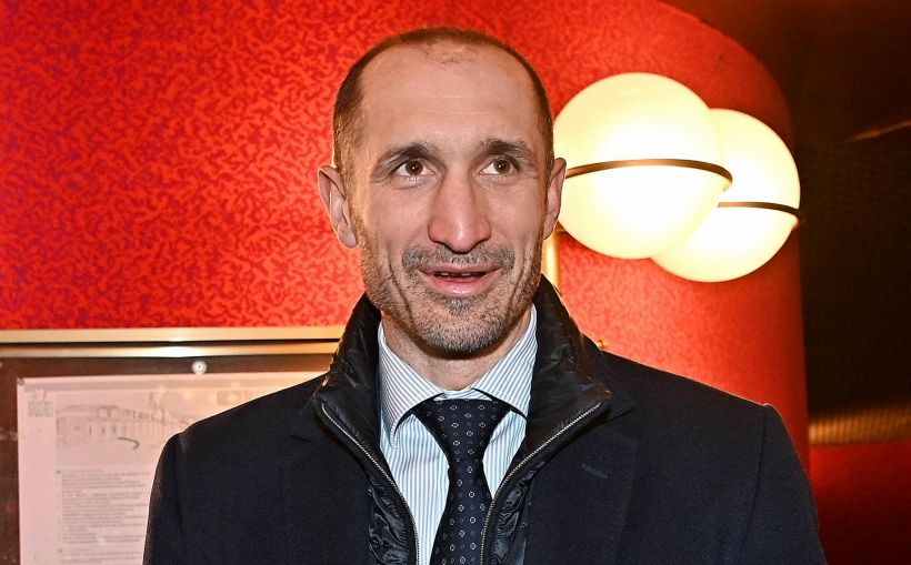 Juventus, da Arthur a Openda quasi un miliardo in fumo: Comolli primo ...