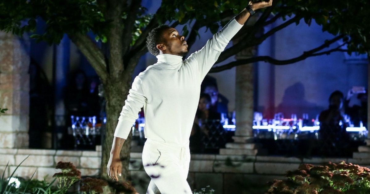 Chi è Lil Buck, il ballerino che si è esibito con Roberto Bolle