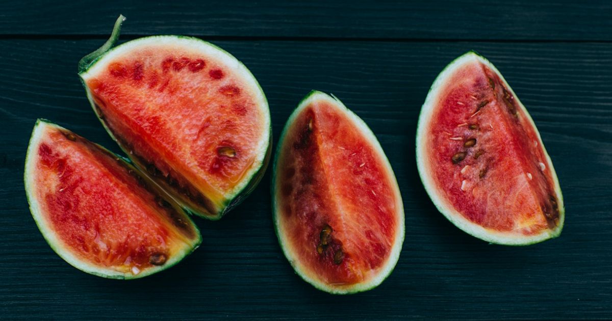 Anguria, non dovresti comprarla già tagliata: non solo per salute