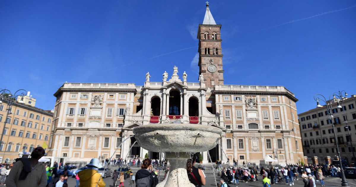La Basilica contiene le reliquie della Sacra Culla