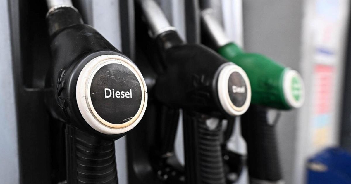 Benzina da record: questa è la "pompa più cara d'Italia"? Quanto si ...