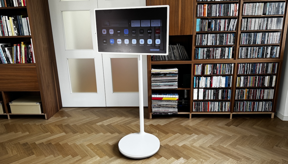 Recensione LG StanbyME, lo schermo a batteria con le rotelle