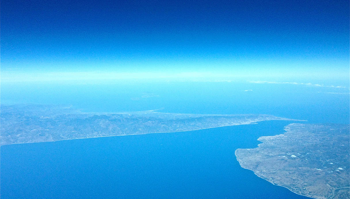 Un sistema di faglie sta lentamente allontanando la Calabria dalla Sicilia