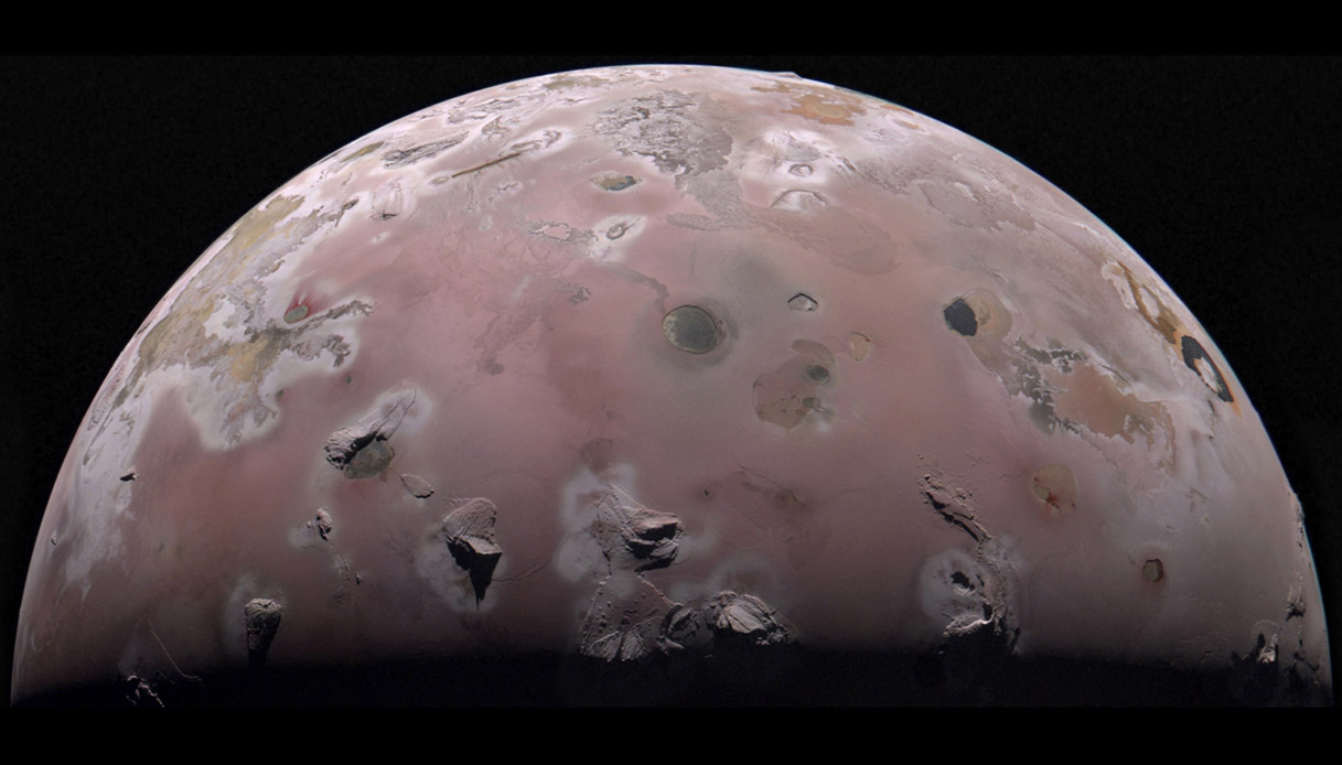 Missione NASA svela il cuore vulcanico di Io, la luna di Giove