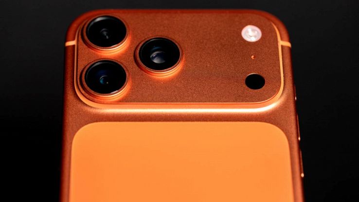 IOS 27 cambia Siri, l’AI arriva ovunque su iPhone: le nuove funzioni