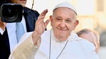 Per la morte di Papa Francesco 5 giorni di lutto nazionale in Italia ...