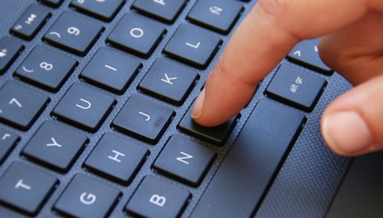 Logitech Key To Go, tastiera e mouse compatti al minimo storico