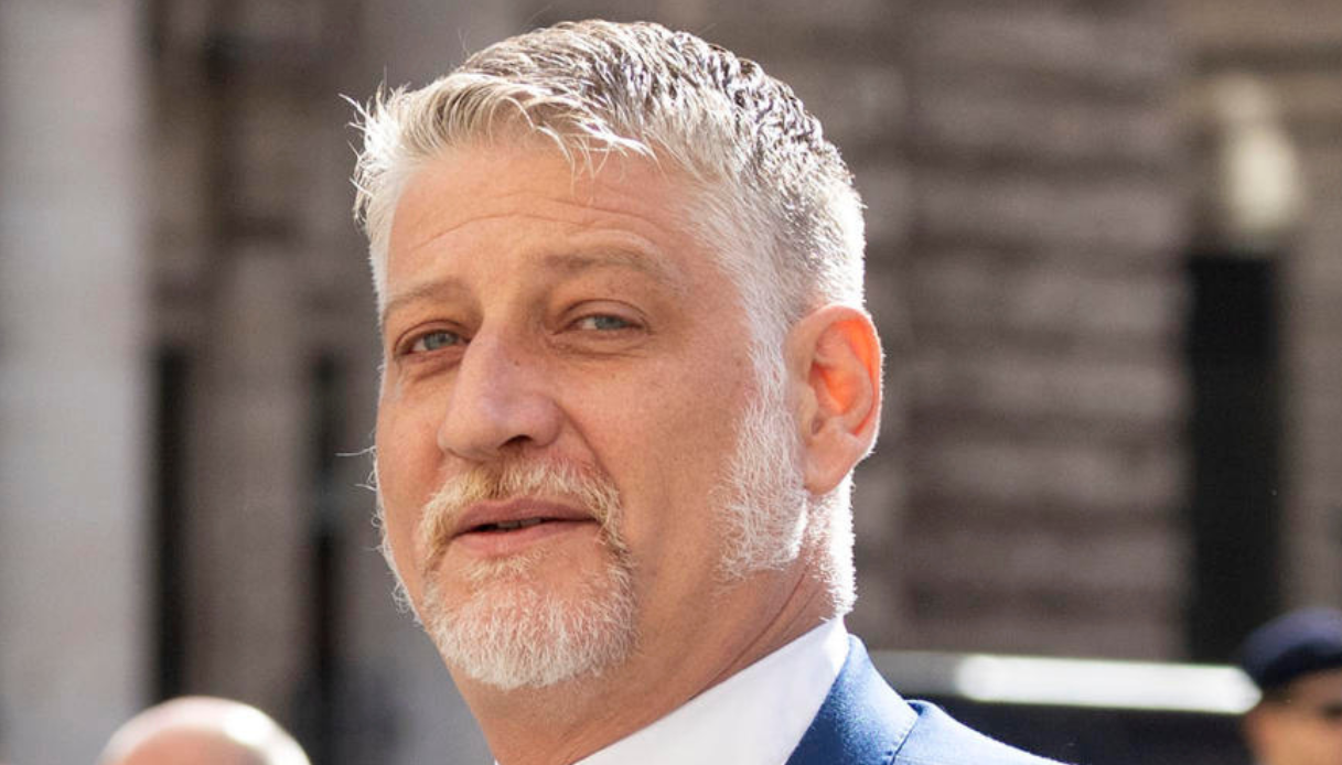 Il ministro Giuli e la citazione di Hegel sbagliata: cos'ha detto