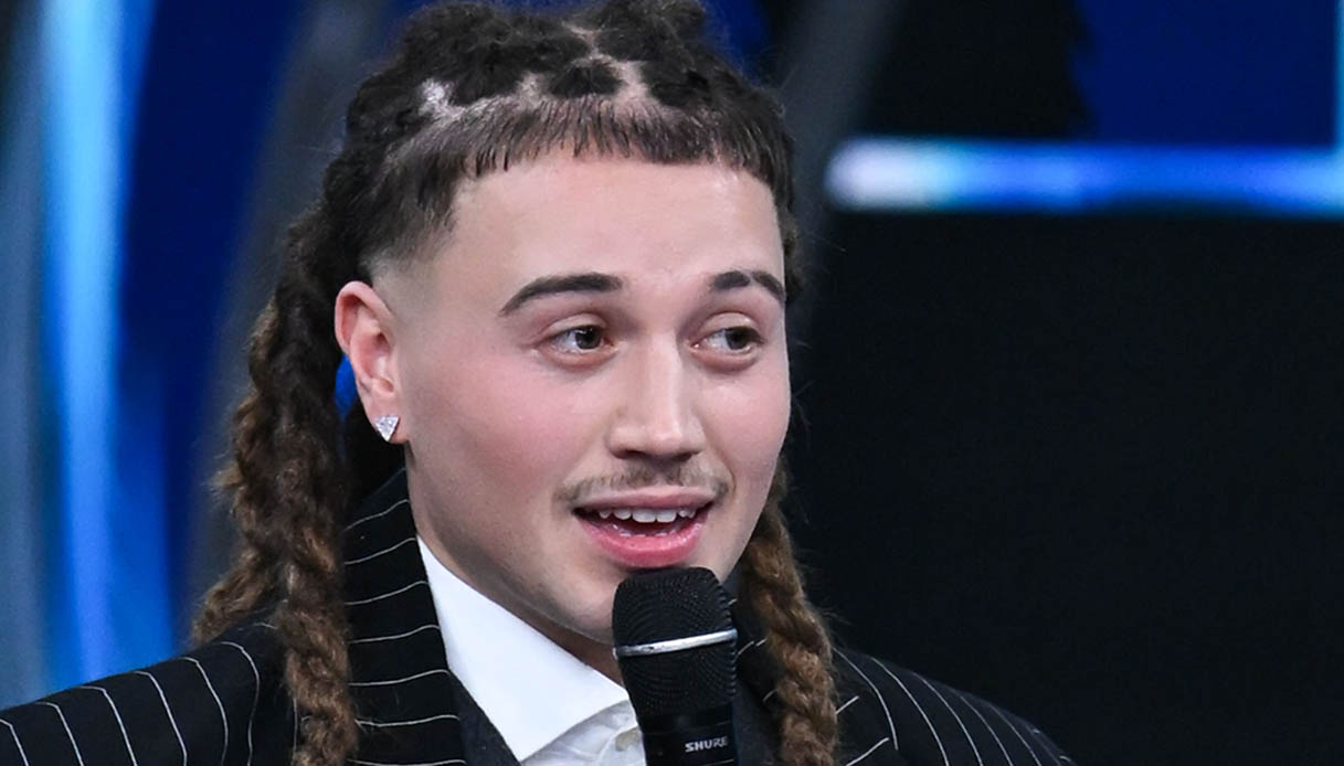 Che scuola ha fatto Sayf e che titolo di studio ha