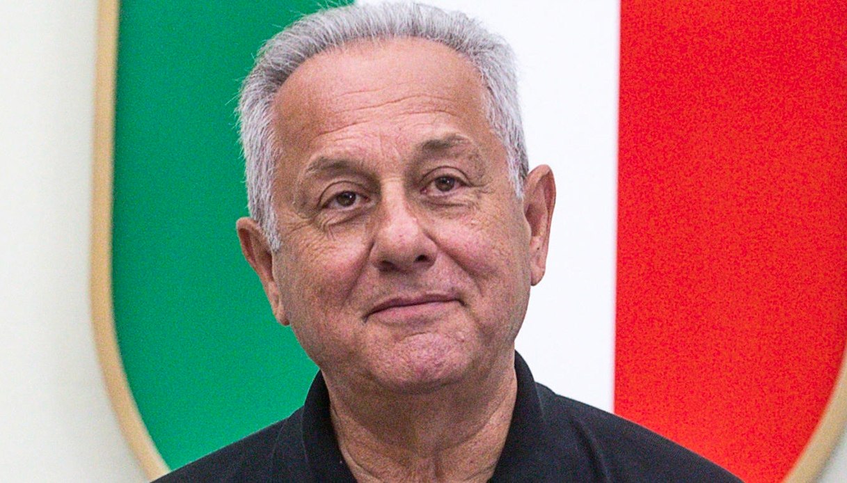 Lezione di Velasco ai genitori sul fallimento: "danni bestiali"