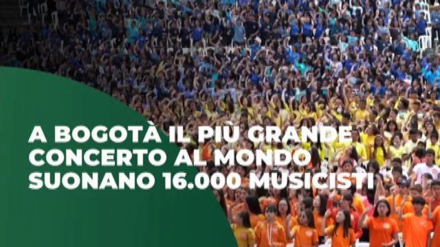 A Bogotà il più grande concerto al mondo suonano 16.000 musicisti A Bogotà il più grande concerto al mondo suonano 16.000 musicisti